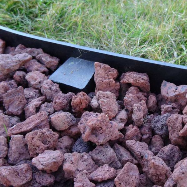 Heavy Duty Garden Edging Kit with pegs- GreenMongrel by Plastic Forests